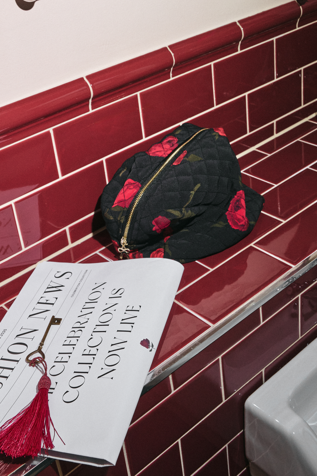 Bubbleroom occasion - Bubbleroom Occasion - Beauty Bag Wine-red/Patterned