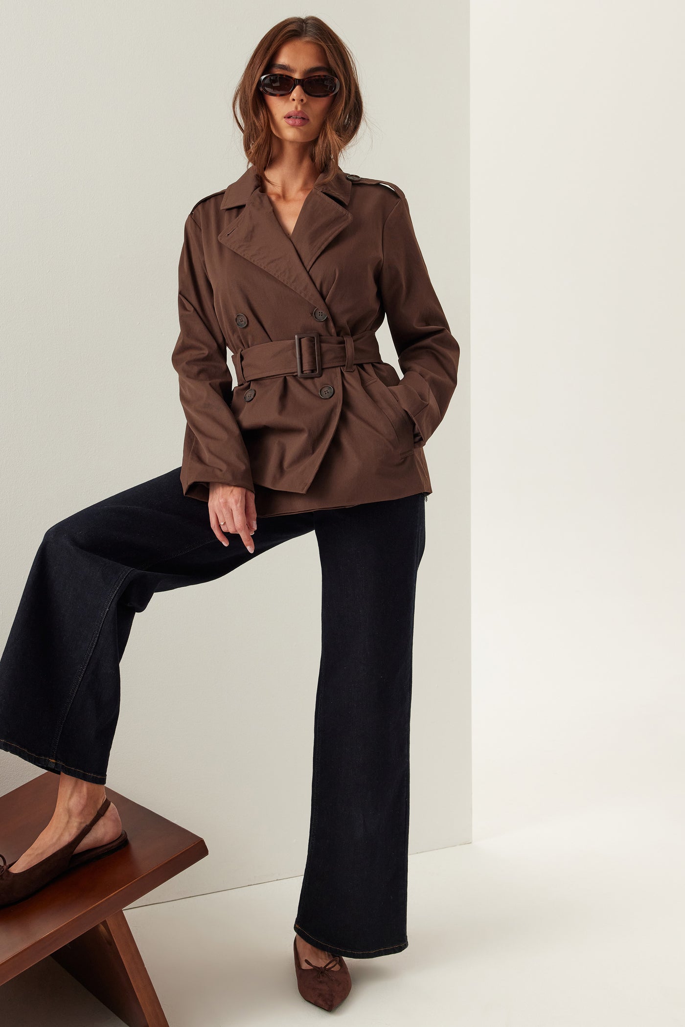 Bubbleroom - BUBBLEROOM - Short Trench Coat Brown