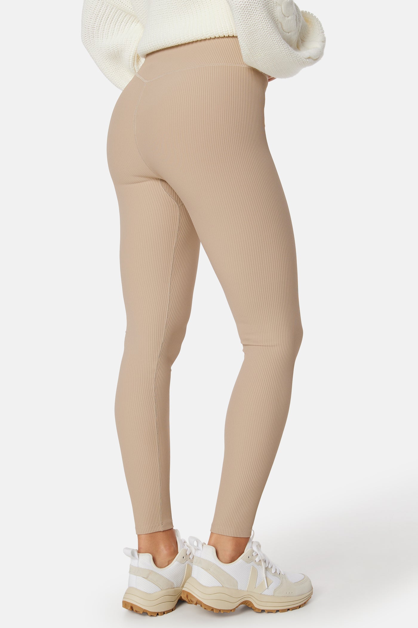 Treenihousut Outlet | Osta naisten Treenihousut edullisemmin