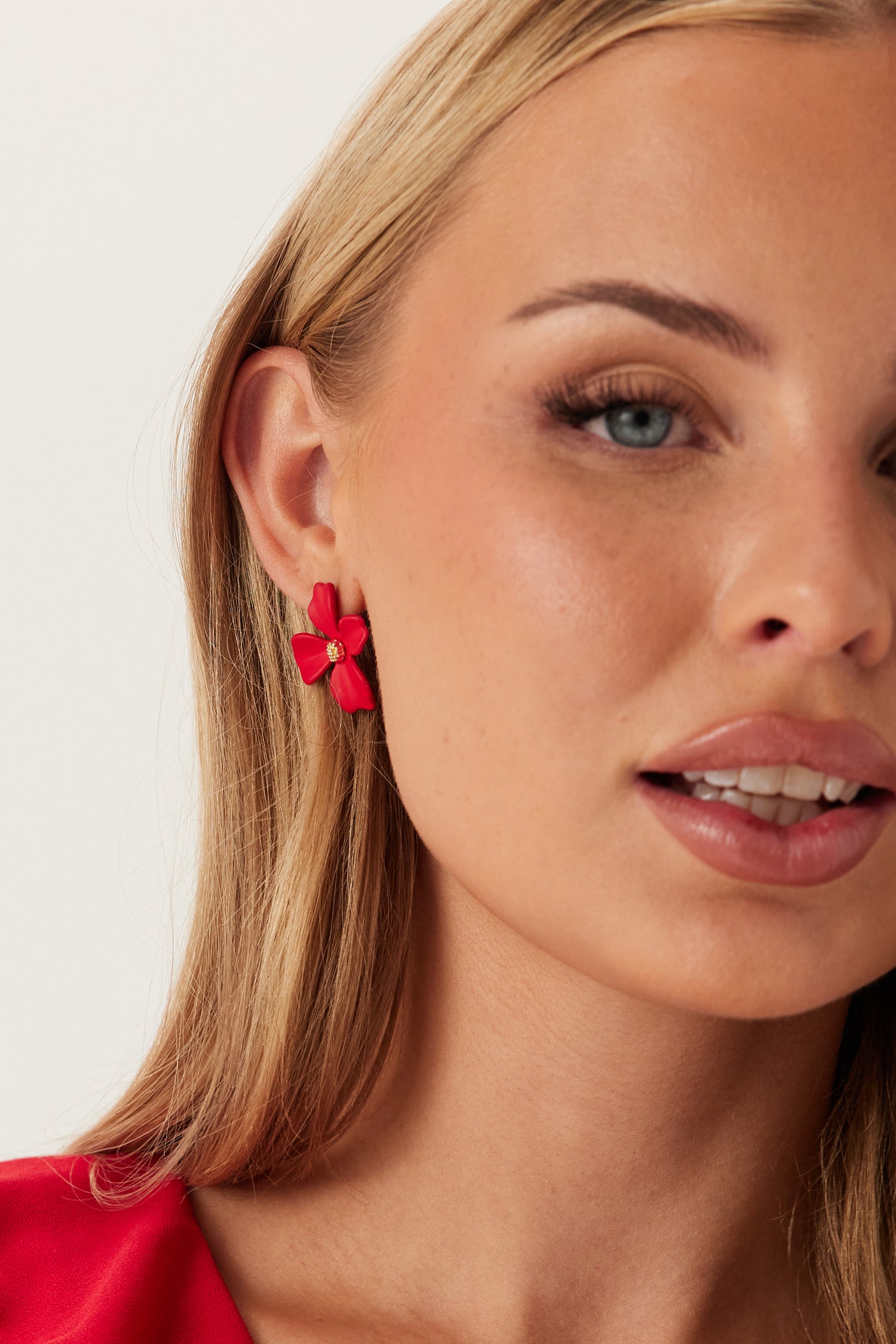 By jolima - BY JOLIMA - Lilly Flower Earring Red