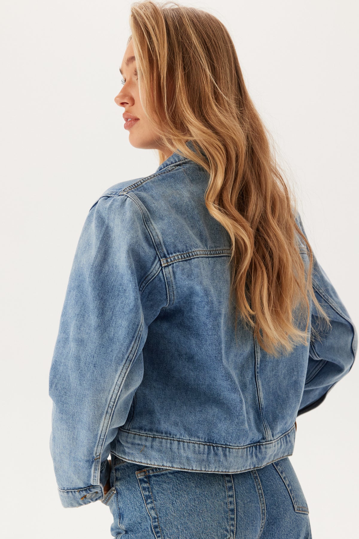 Gant - GANT - Denim Jacket MID BLUE BROKEN IN – Bubbleroom