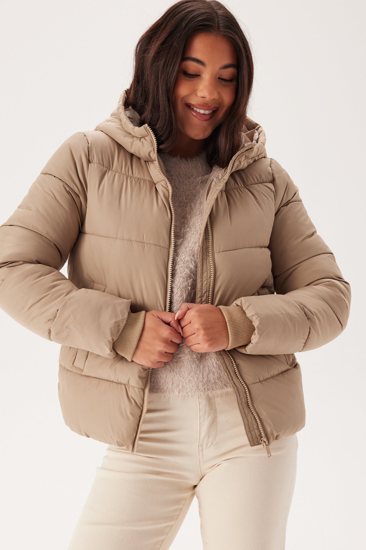 Pieces – Pcbee New Short puffer Jacket – Autumn jackets – Beige