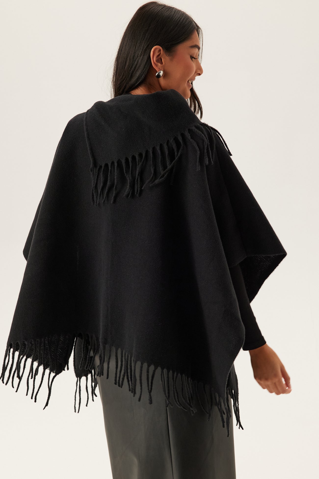 Vila - VILA - Vifjolira High Neck Poncho Black Beauty